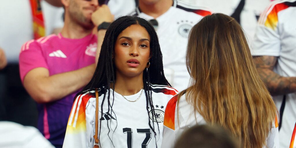 Liverpool Star Florian Wiltz's girlfriend is a tiktok sensation with ...